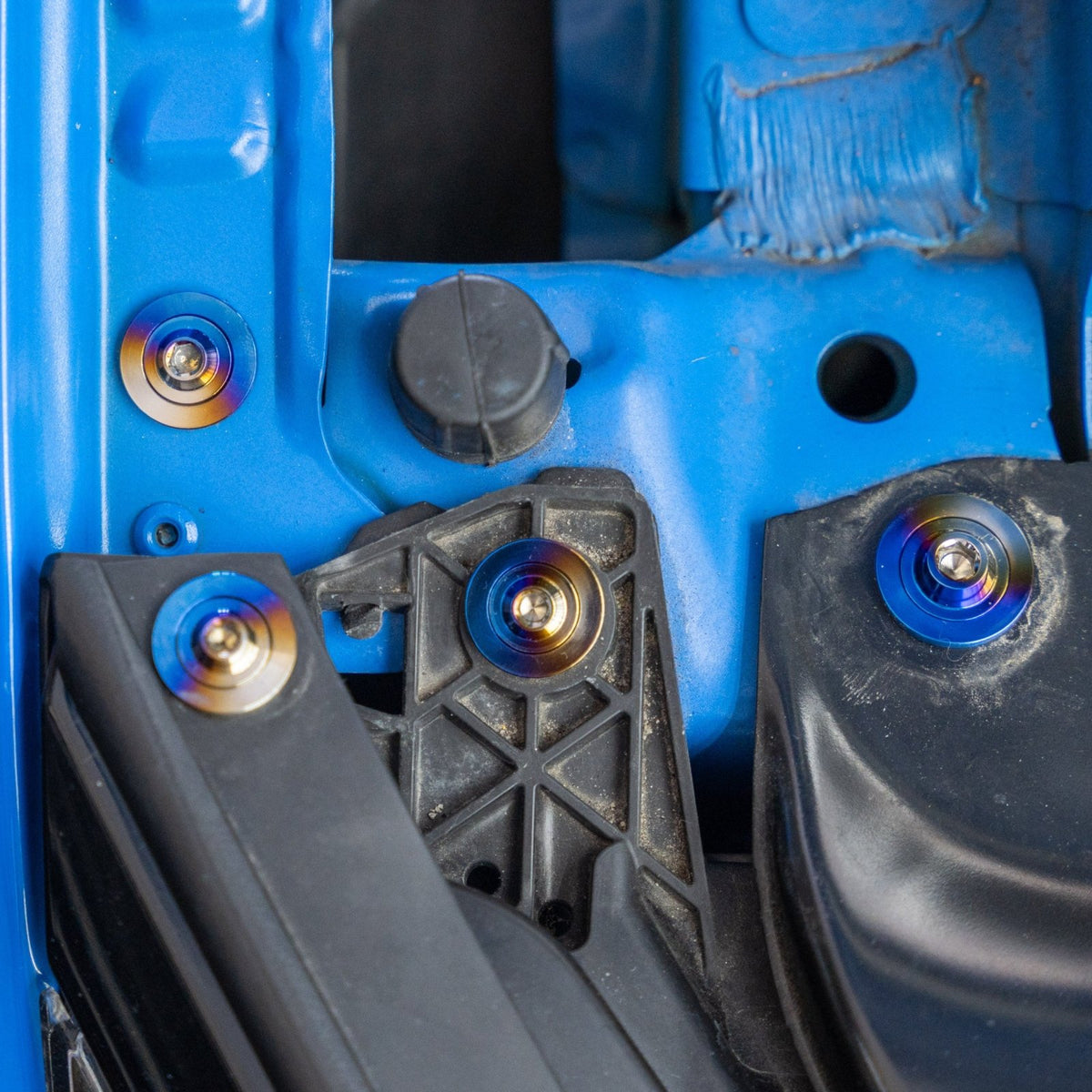 JDC Titanium Engine Bay Hardware Kit - Honda FK8 Type R – JD Customs U.S.A